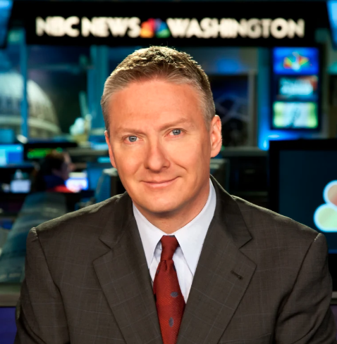 2023 Commencement Speaker: Tom Costello of NBC News | Washington D.C ...